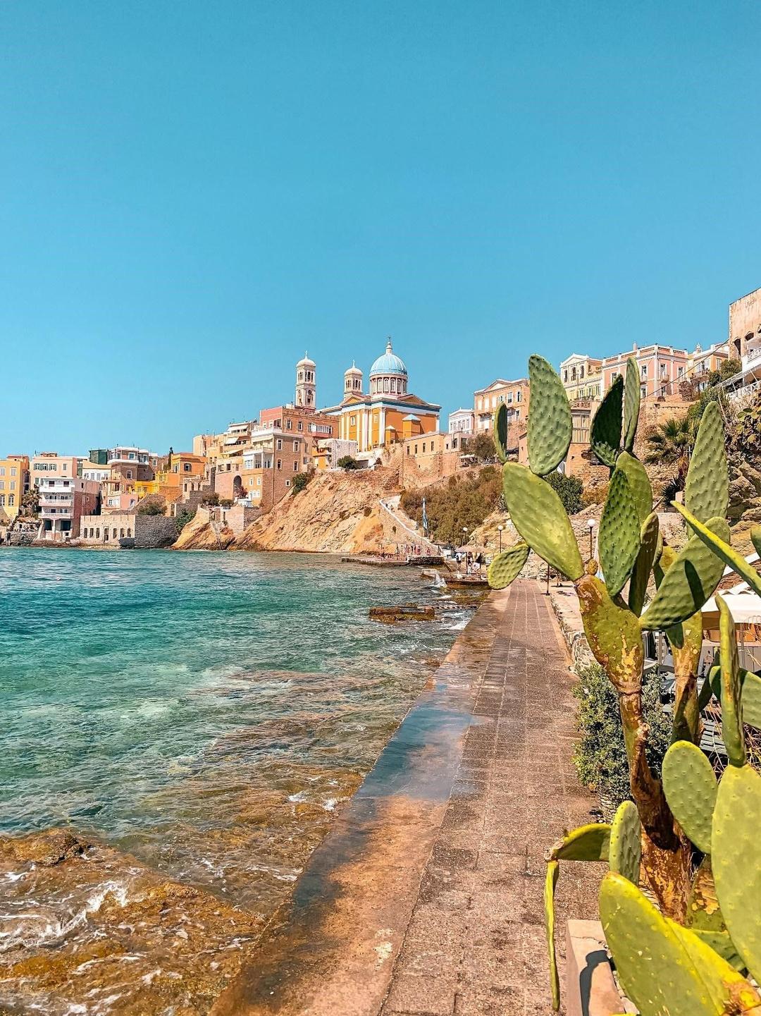 Guía de Viaje a Siros: Qué Ver y Hacer en la Isla de Siros 2023 | Greca.co